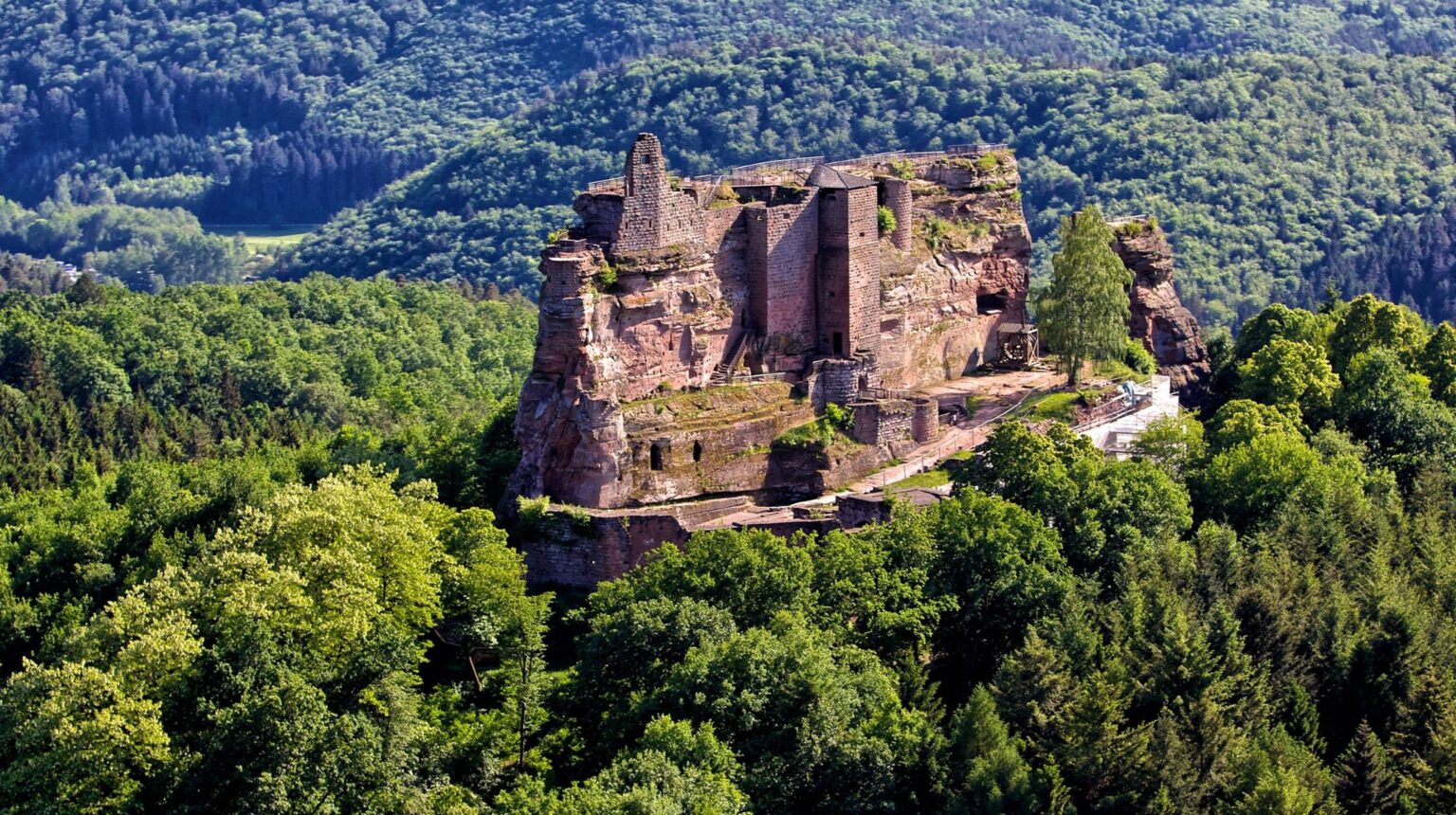 Quels châteaux visiter en famille dans le Bas-Rhin? - Blog Hop Alsace ...